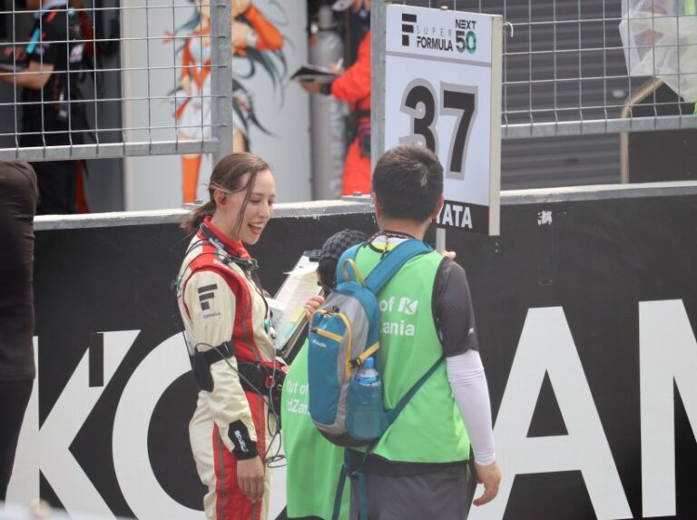 スーパーフォーミュラ・キッザニア体験談・SUGOでお仕事やって来た！